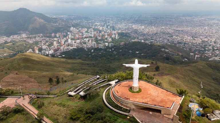 Cali Travel Guide: Salsa, Nightlife & Culture in Colombia’s Epic City